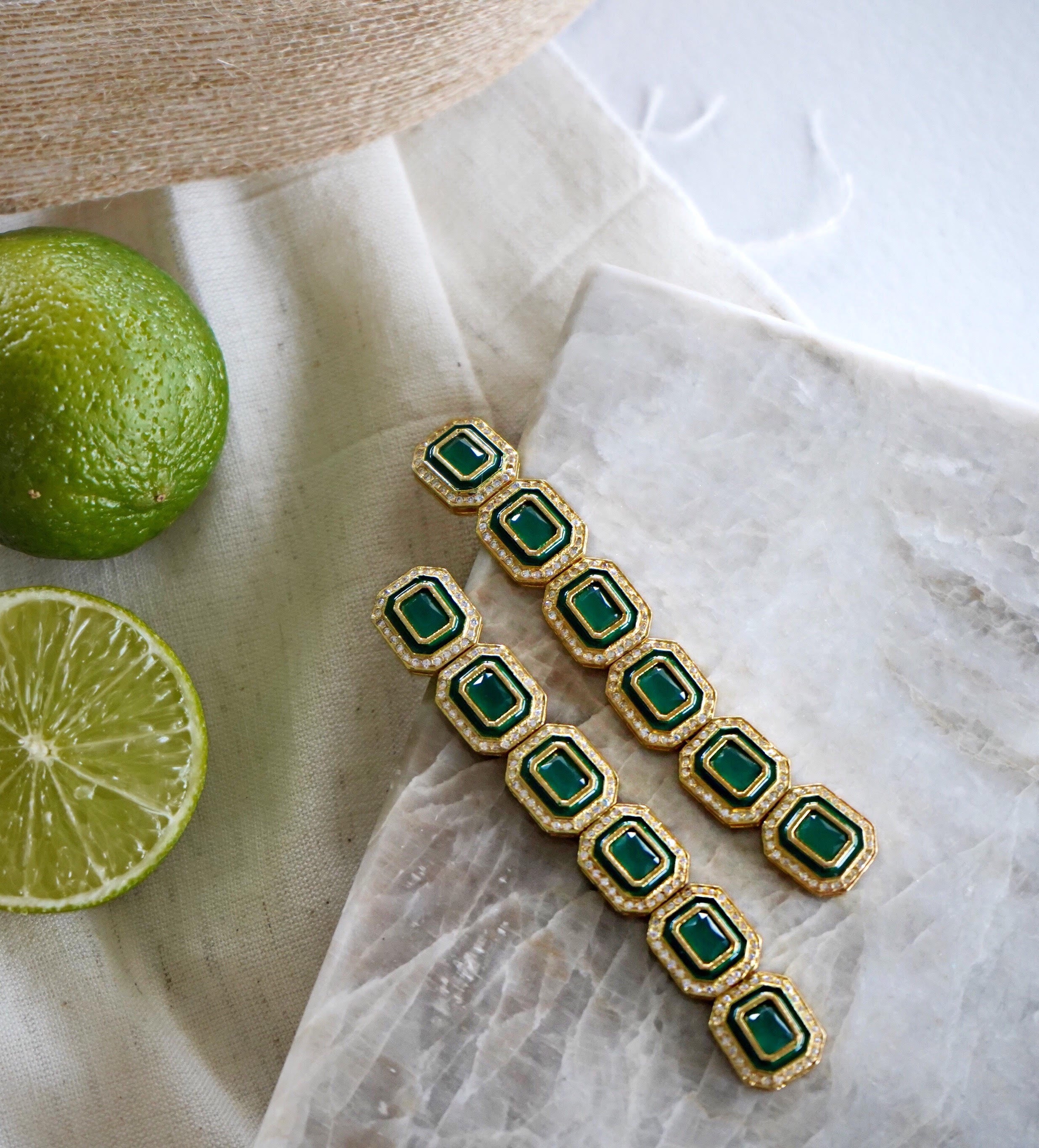 Sharnee Choker with Green Stone and Zirconia - Opuline